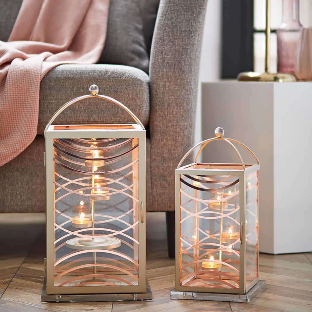 Curved Lines Lantern - Large – PartyLite US